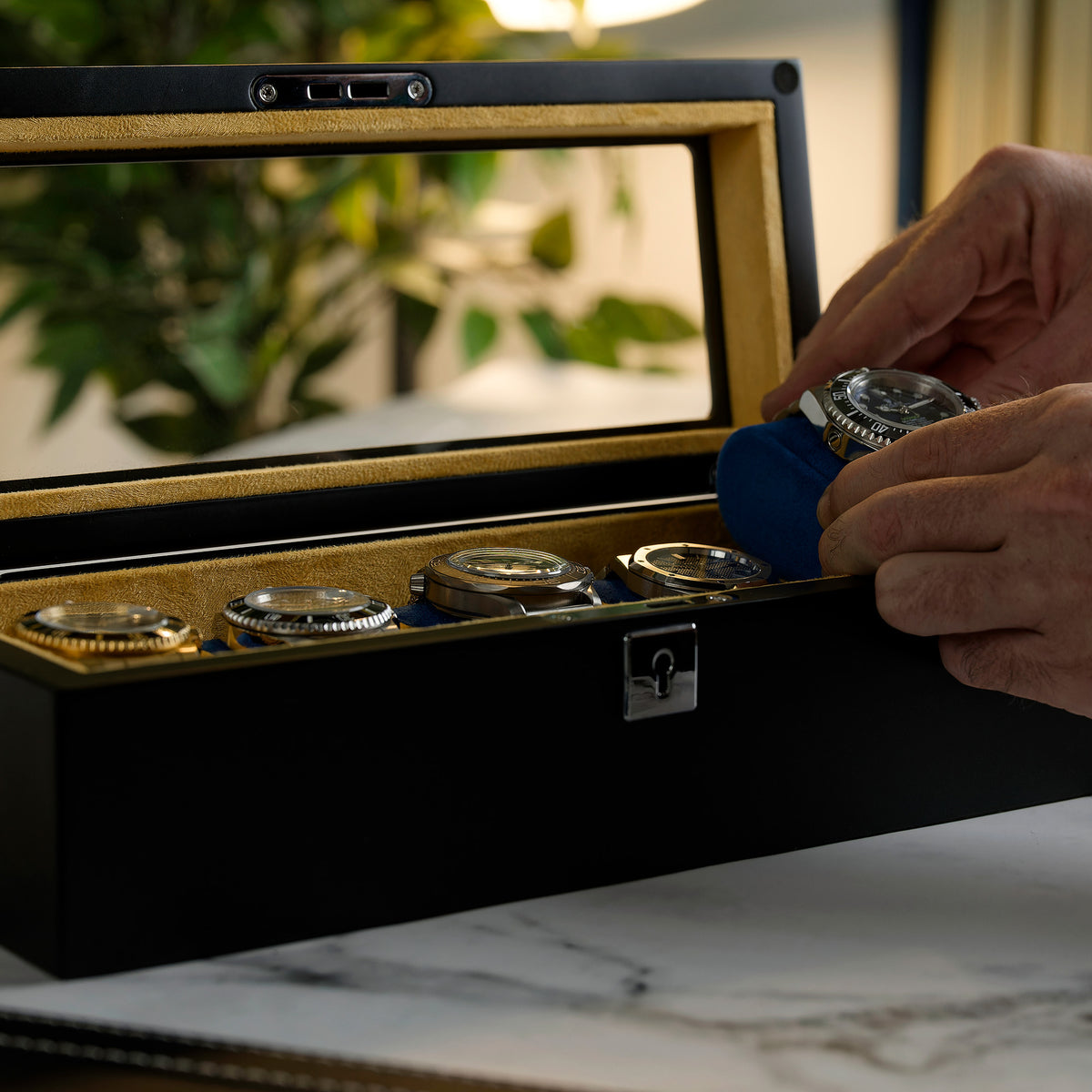 Monte Carlo 5-Slot Collector Box - Classic Black